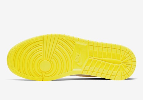 Air Jordan 1 Retro High OG First Class Flight | SneakerNews.com