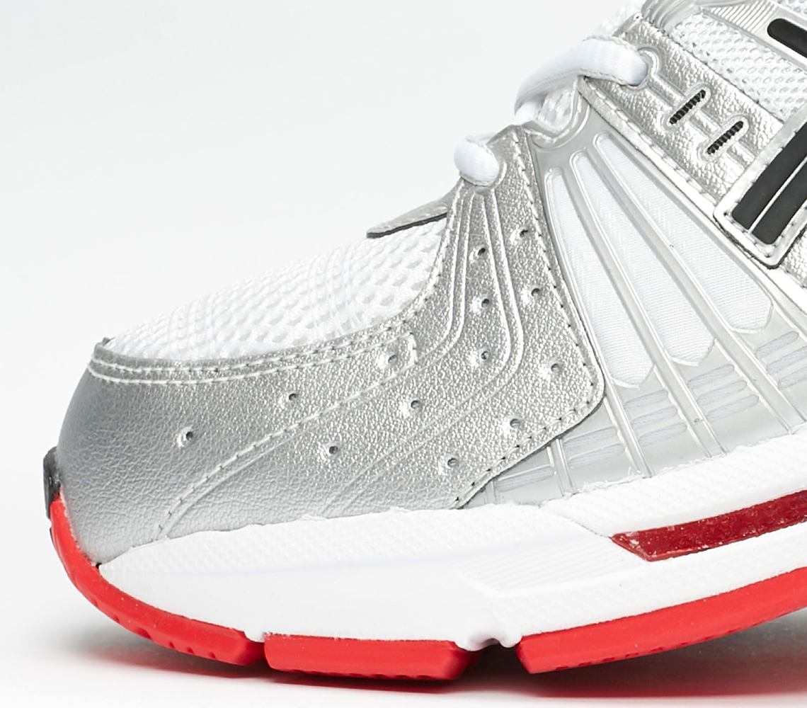 ASICS GEL-Kinsei OG Silver Red | SneakerNews.com