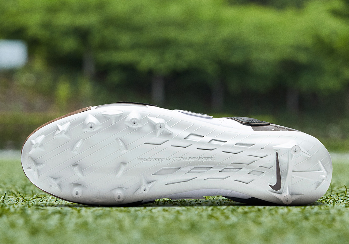 OBJ Nike Vapor Untouchable Pro 3 Travis Scott Photos | SneakerNews.com