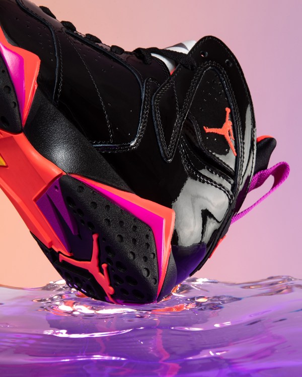 Air Jordan 7 Patent Leather 313358-006 | SneakerNews.com