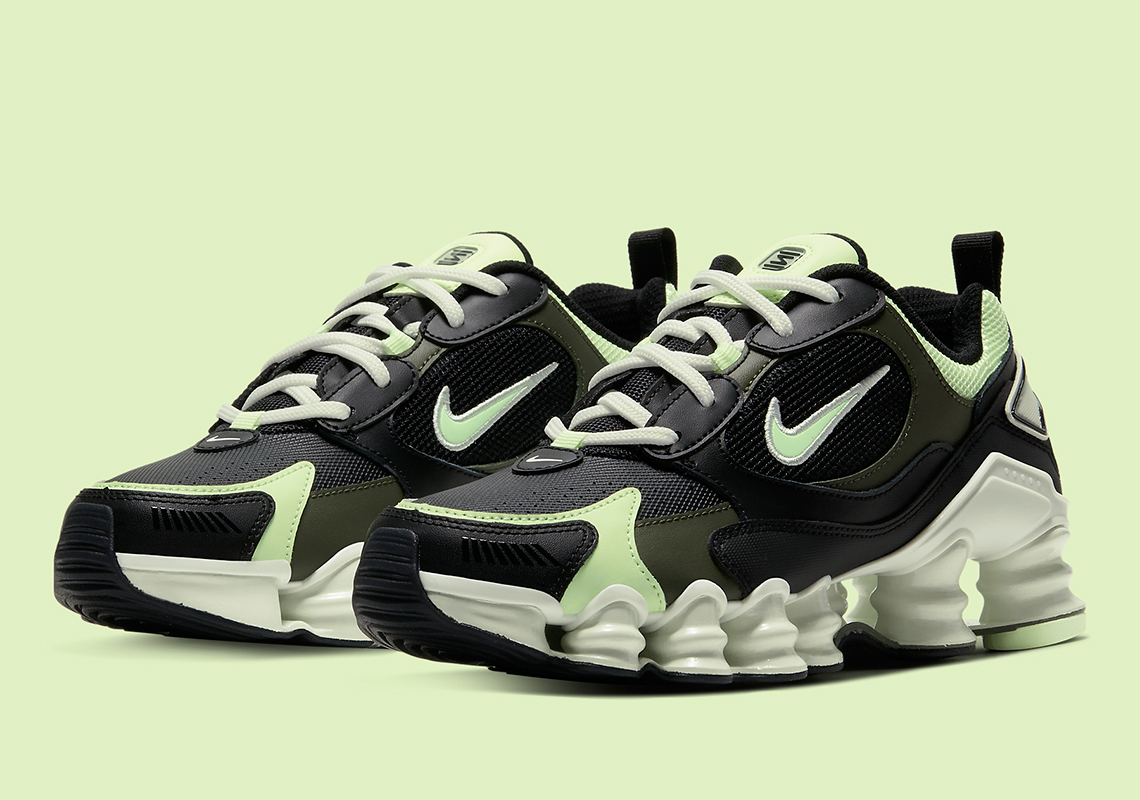 Nike Shox Nova WMNS AT8046-001 AT8046-400 Release Date | SneakerNews.com