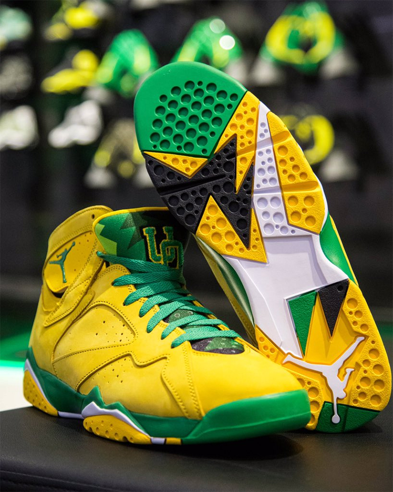 Air Jordan 7 Oregon Ducks PE | SneakerNews.com