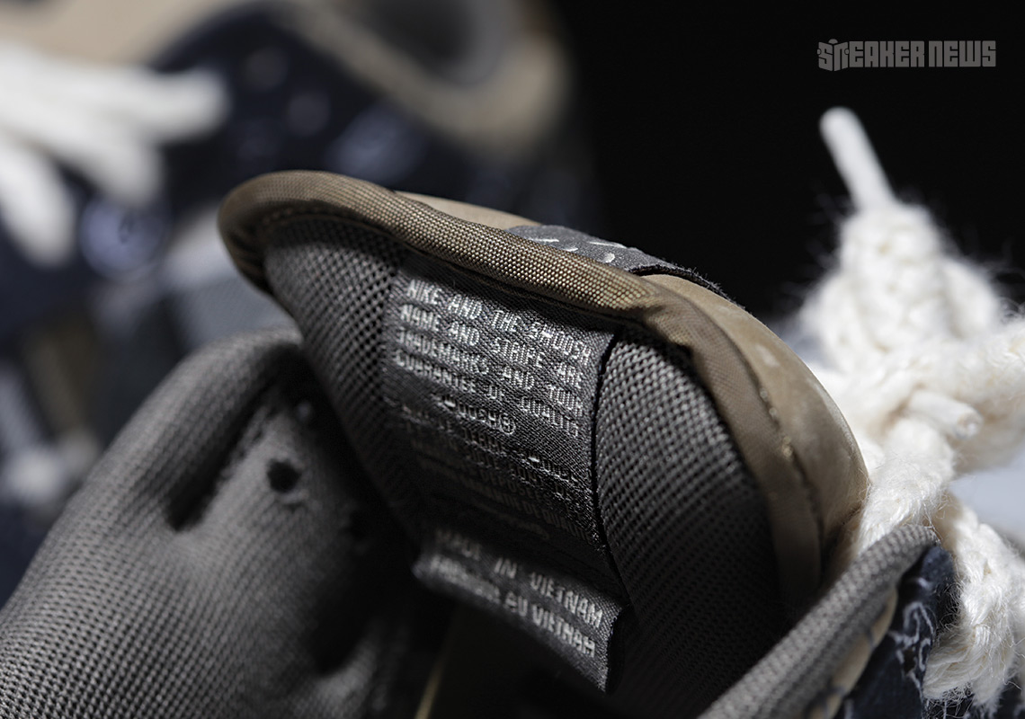 Travis Scott Nike Dunks - Photos + Release Date | SneakerNews.com