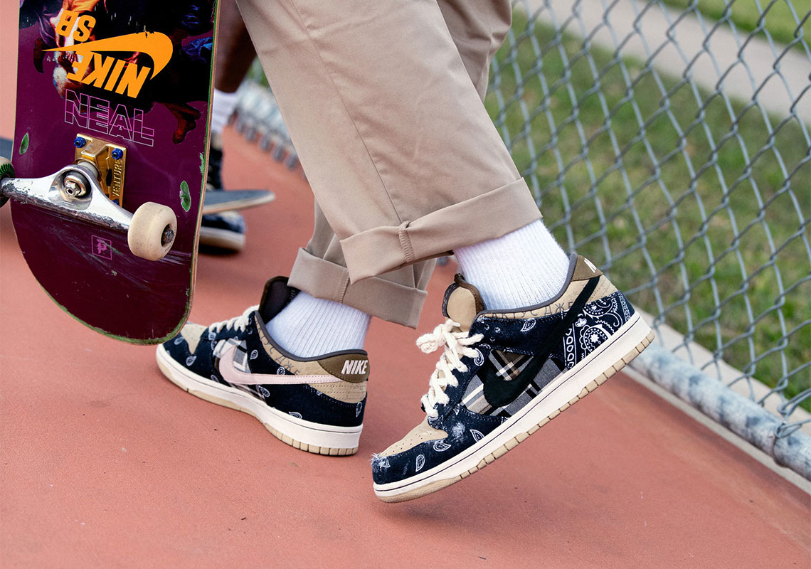 Where To Buy Travis Scott Nike SB Dunk | SneakerNews.com