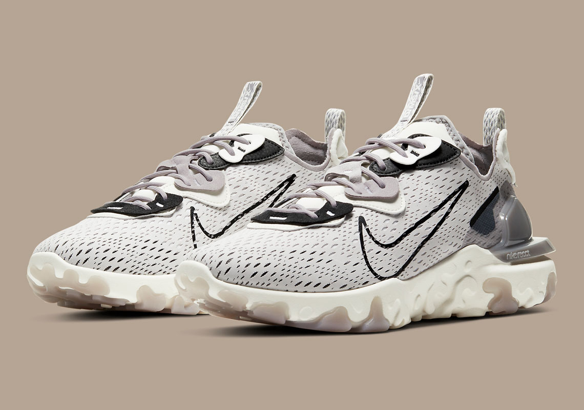 Nike React Vision Vast Grey CD4373-005 | SneakerNews.com