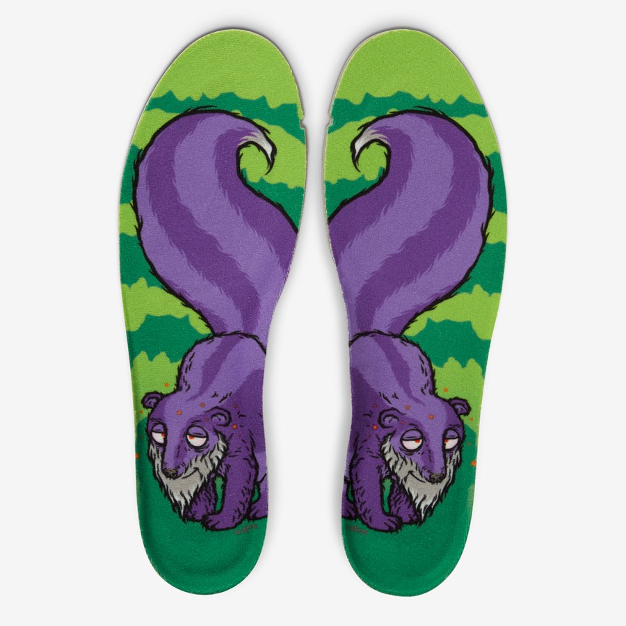 Nike SB Dunk High 420 Skunks CW9971-500 | SneakerNews.com