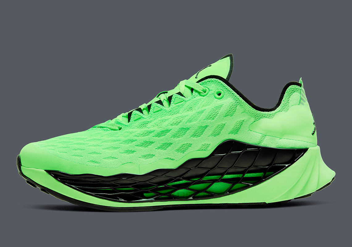 Jordan Zoom Trunner Ultimate CJ1495-300 | SneakerNews.com