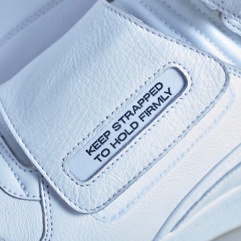 Mountain Research Reebok Alien Stomper FW7898 | SneakerNews.com