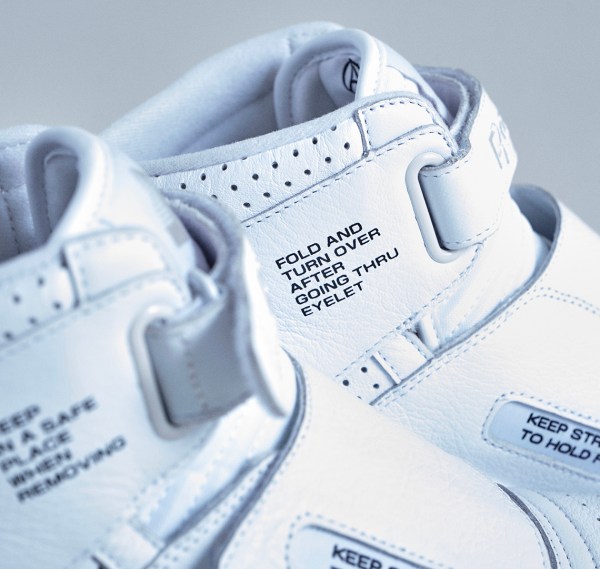 Mountain Research Reebok Alien Stomper FW7898 | SneakerNews.com