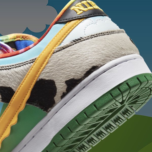 Ben Jerry's Nike SB Dunk "Chunky Dunky" Unboxing | SneakerNews.com