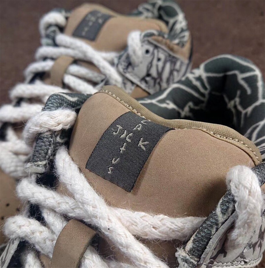 Travis Scott Nike SB Dunk Low 2020 Release Info | SneakerNews.com