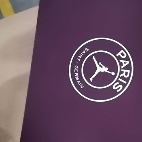 PSG Air Jordan 4 Release Info | SneakerNews.com