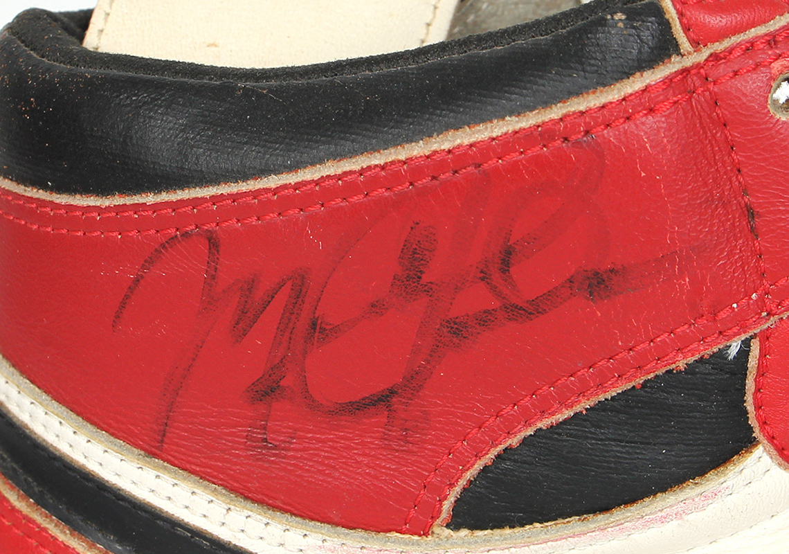 Michael Jordan Post Injury Air Jordan 1 Auction Info | SneakerNews.com
