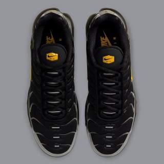Nike Air Max Plus Batman DC0956-001 Release Info | SneakerNews.com