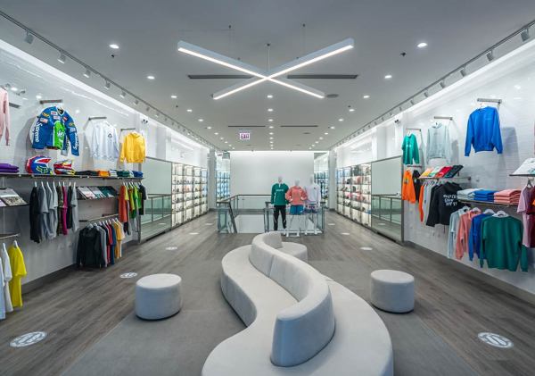 Stadium Goods Chicago Official Store Opening | SneakerNews.com