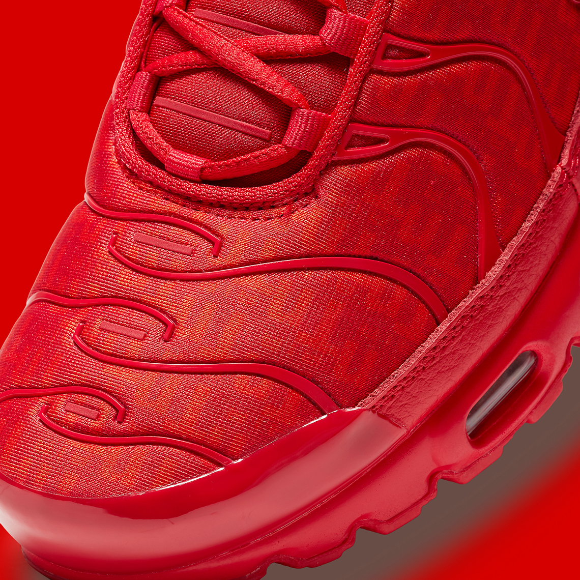 Nike Air Max Plus Tn Red DD9609-600 Release Date | SneakerNews.com