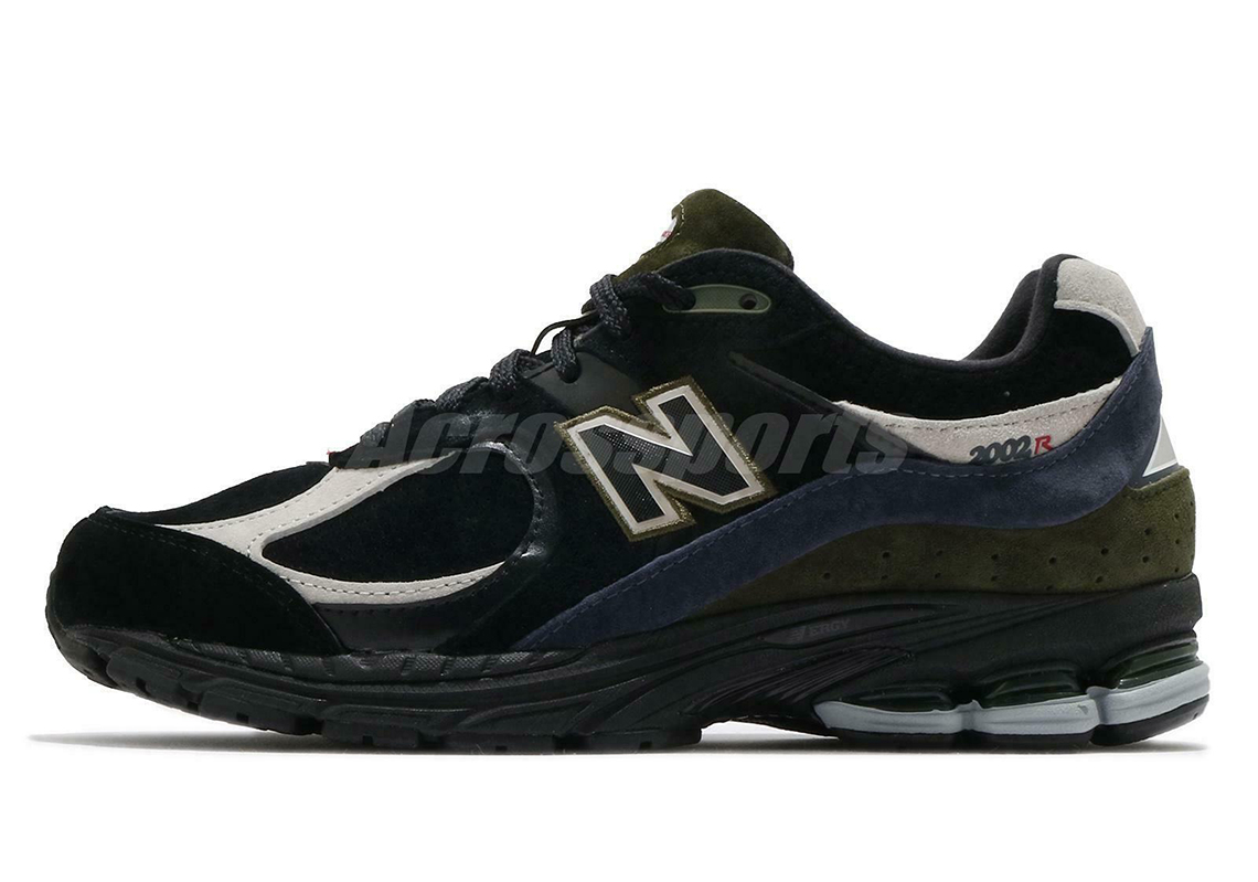 New Balance 2002R ML2002R9 Year of the Ox Release Info | SneakerNews.com
