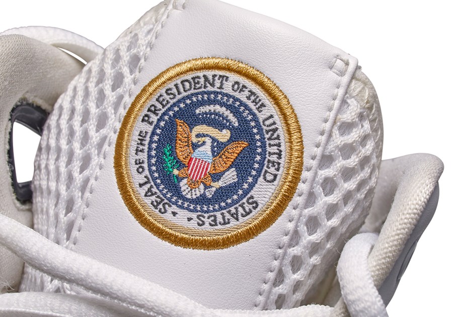 Sotheby's Barack Obama Player Exclusive Nike Hyperdunk | SneakerNews.com