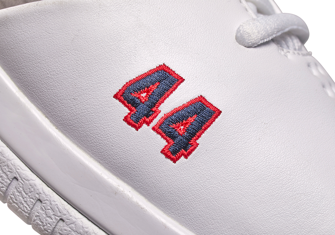 Sotheby's Barack Obama Player Exclusive Nike Hyperdunk | SneakerNews.com