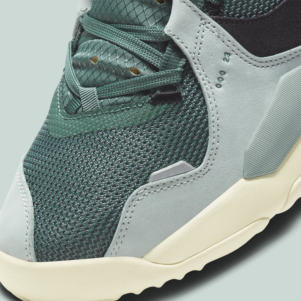 Jordan Delta Mid Hasta Bright Crimson DC2130-300 | SneakerNews.com