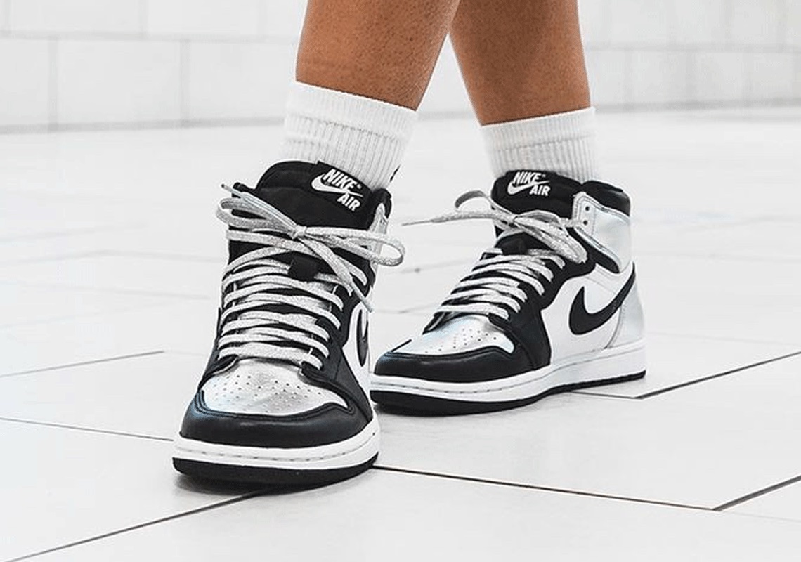 Air Jordan 1 Silver Toe Women's CD0461-001 Retro | SneakerNews.com