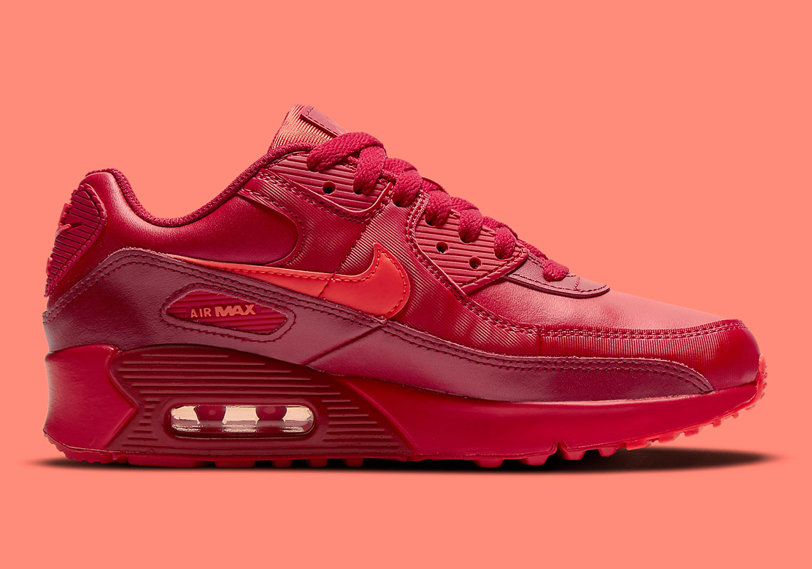 Nike Air Max 90 "City Special" CHI Chicago DH0146-600 | SneakerNews.com
