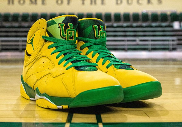 Oregon Ducks Air Jordan 7 PE Womens Mens | SneakerNews.com