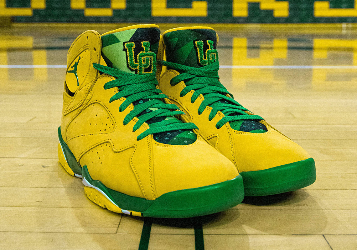Oregon Ducks Air Jordan 7 PE Womens Mens | SneakerNews.com
