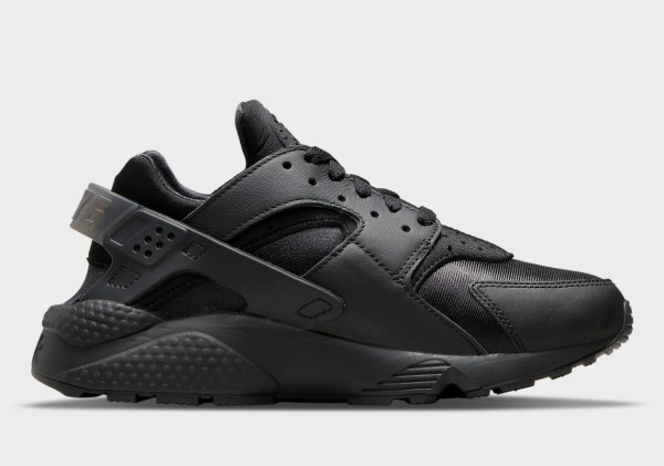 Nike Air Huarache Triple-Black DH4439-001 | SneakerNews.com