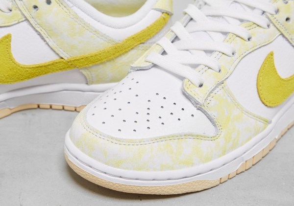 Nike Dunk Low "Yellow Strike" DM9467-700 | SneakerNews.com