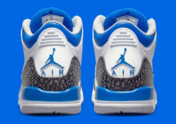 Air Jordan 3 GS Racer Blue 398614-145 | SneakerNews.com