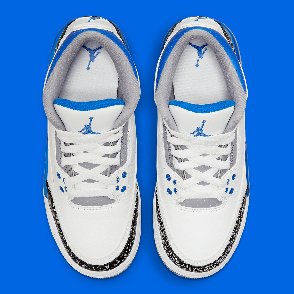 Air Jordan 3 GS Racer Blue 398614-145 | SneakerNews.com