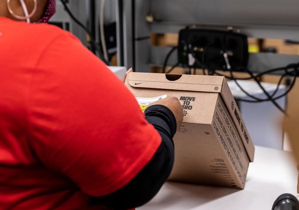 Nike Refurbished now sells gently used sneakers | SneakerNews.com