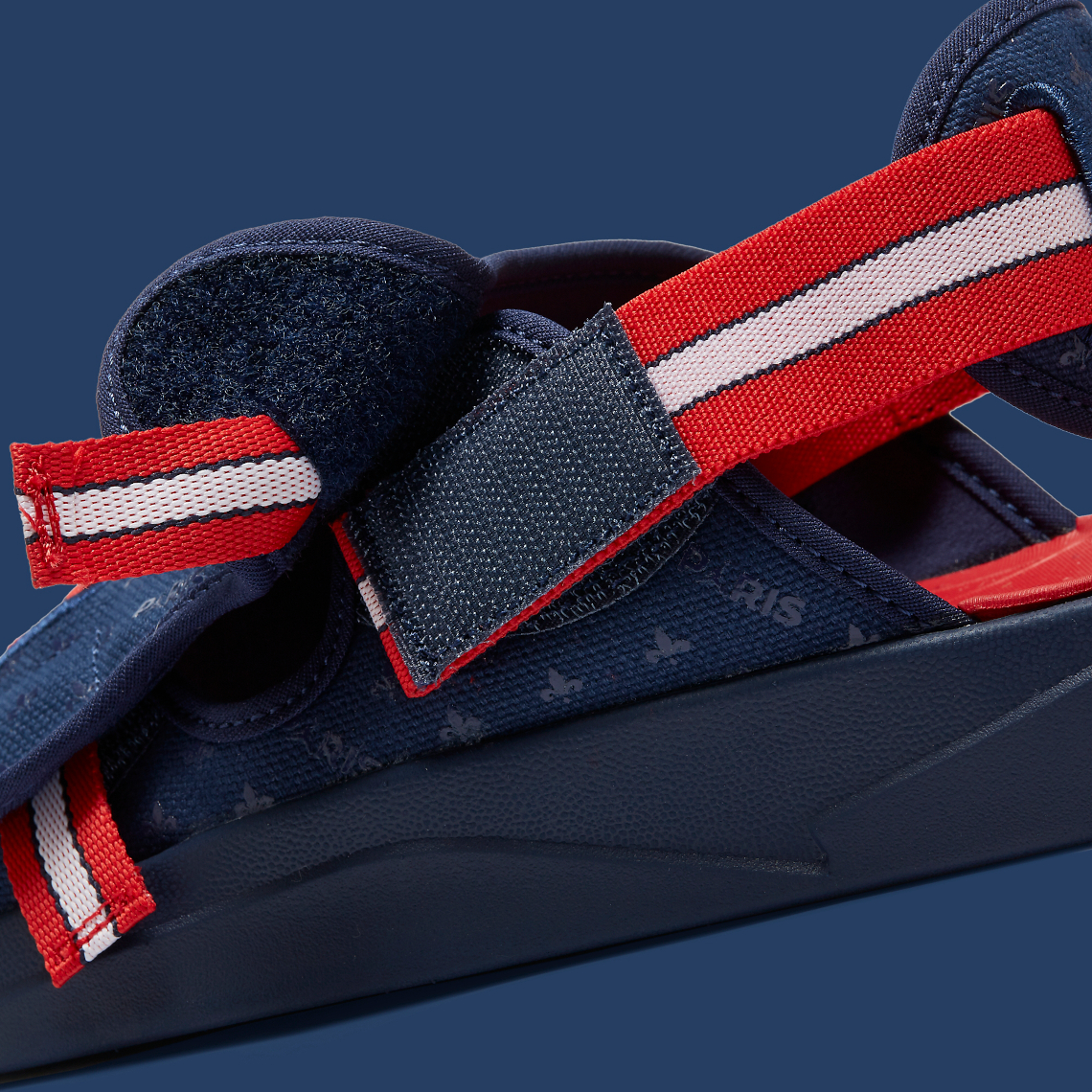 PSG Jordan LS Slides DJ2992-400 Release Date | SneakerNews.com
