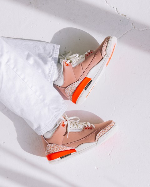 Air Jordan 3 Rust Pink WMNS CK9246-600 Release | SneakerNews.com
