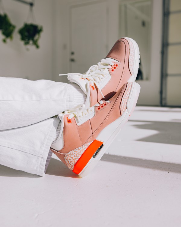 Air Jordan 3 Rust Pink WMNS CK9246-600 Release | SneakerNews.com