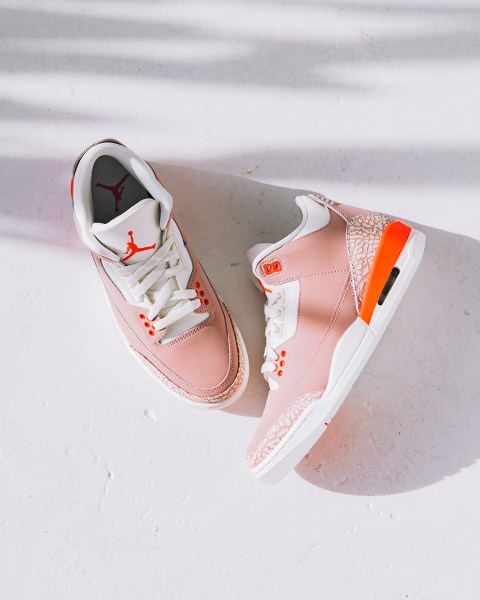 Air Jordan 3 Rust Pink WMNS CK9246-600 Release | SneakerNews.com