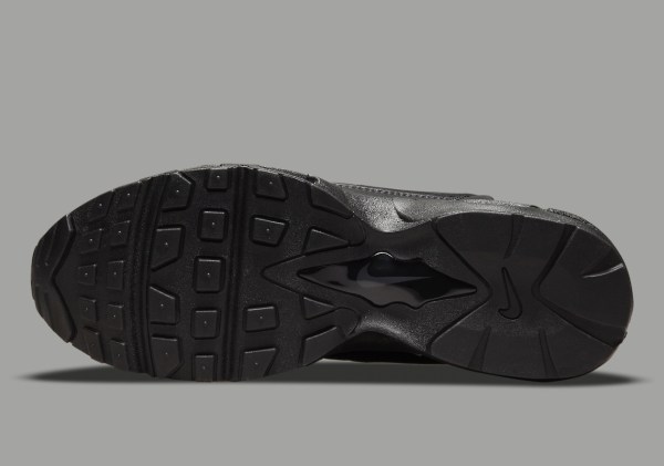 Nike Air Max 96 II Triple-Black DJ0328-001 Release | SneakerNews.com