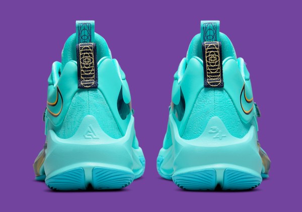 Nike Zoom Freak 3 Aqua Giannis DA0694-400 | SneakerNews.com