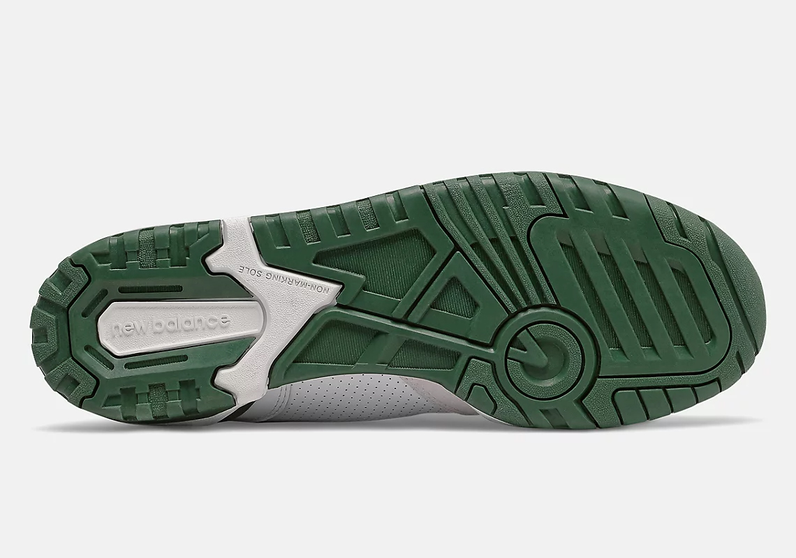 New Balance 550 White Green BB550WT1 Release | SneakerNews.com