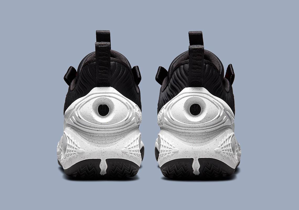 Nike Cosmic Unity Wind DM4426-001 | SneakerNews.com