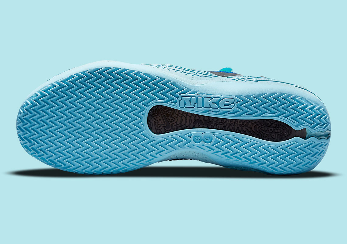 Nike Cosmic Unity TB Game Royal DM4426-400 | SneakerNews.com