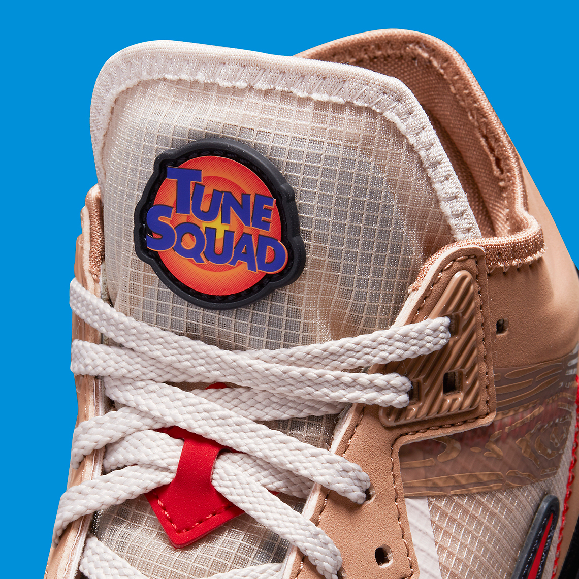Nike LeBron 18 Low Wile E. Coyote Roadrunner CV7562-401 | SneakerNews.com