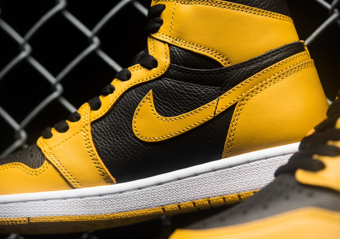 Air Jordan 1 Retro High OG Pollen 555088-701 | SneakerNews.com