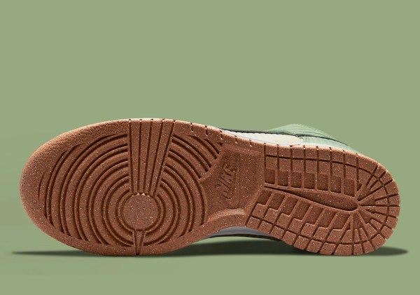 Nike Dunk High LX Toasty DN9909-100 | SneakerNews.com