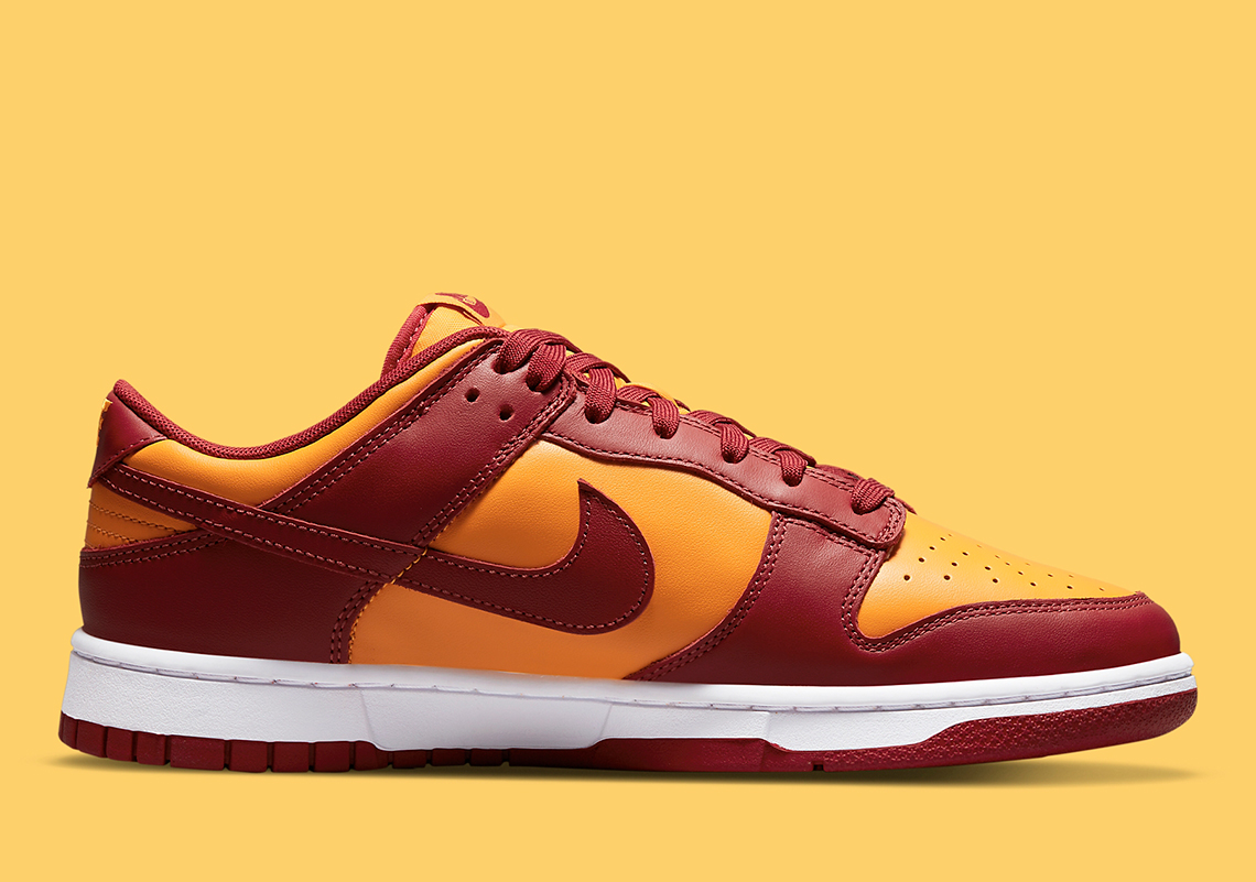 Nike Dunk Low Midas Gold DD1391-701 | SneakerNews.com