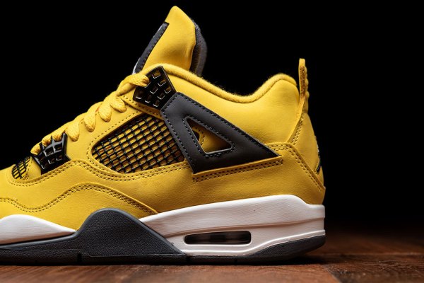 Air Jordan 4 Lightning CT8527-700 Release Date | SneakerNews.com
