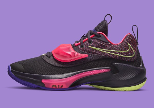 Nike Zoom Freak 3 Green Pink Purple DA0694-500 | SneakerNews.com