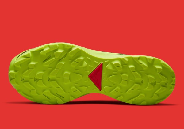 Nike Pegasus Trail 3 GORE-TEX Volt DO6728-200 | SneakerNews.com