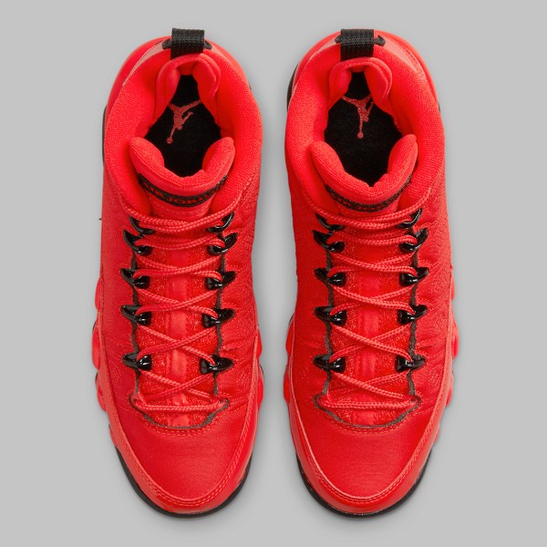 Air Jordan 9 BG Chile Red Black 302359-600 | SneakerNews.com